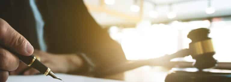 Duldung: Definition, Rechte, Beschäftigung und Ausbildung